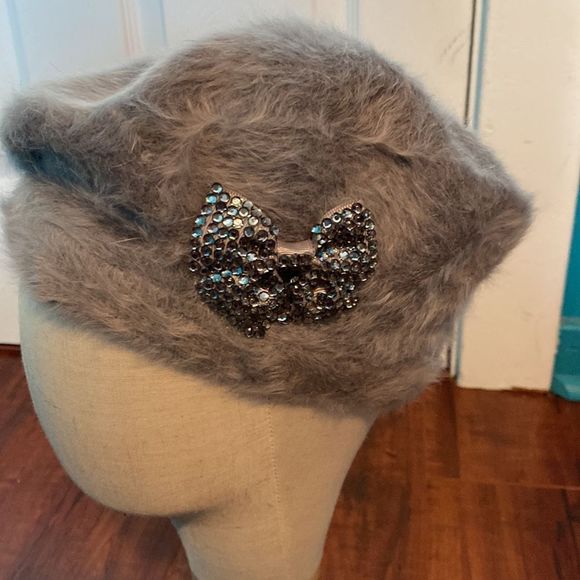 Accessories | New Angora Graycrystal Bow Hat Beret | Poshmark